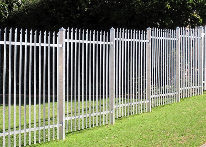 Pvc Coated Angle Bar Steel Palisade Fencing 1.8*2.4m D Pale For Residential