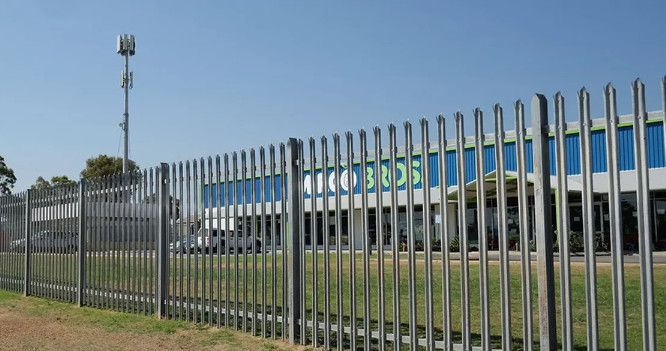 65mm W Pale 3mm Steel Palisade Fencing Euro Metal For Residential