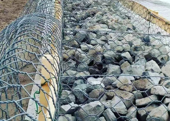 ASTM A974 HDG Gabion Wire Mesh 80 X 100 Mm For Bridge Protection